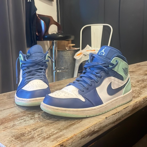 Jordan | Shoes | Air Jordan Mid Navymint Foamwhite Bleu Marine Mystic ...